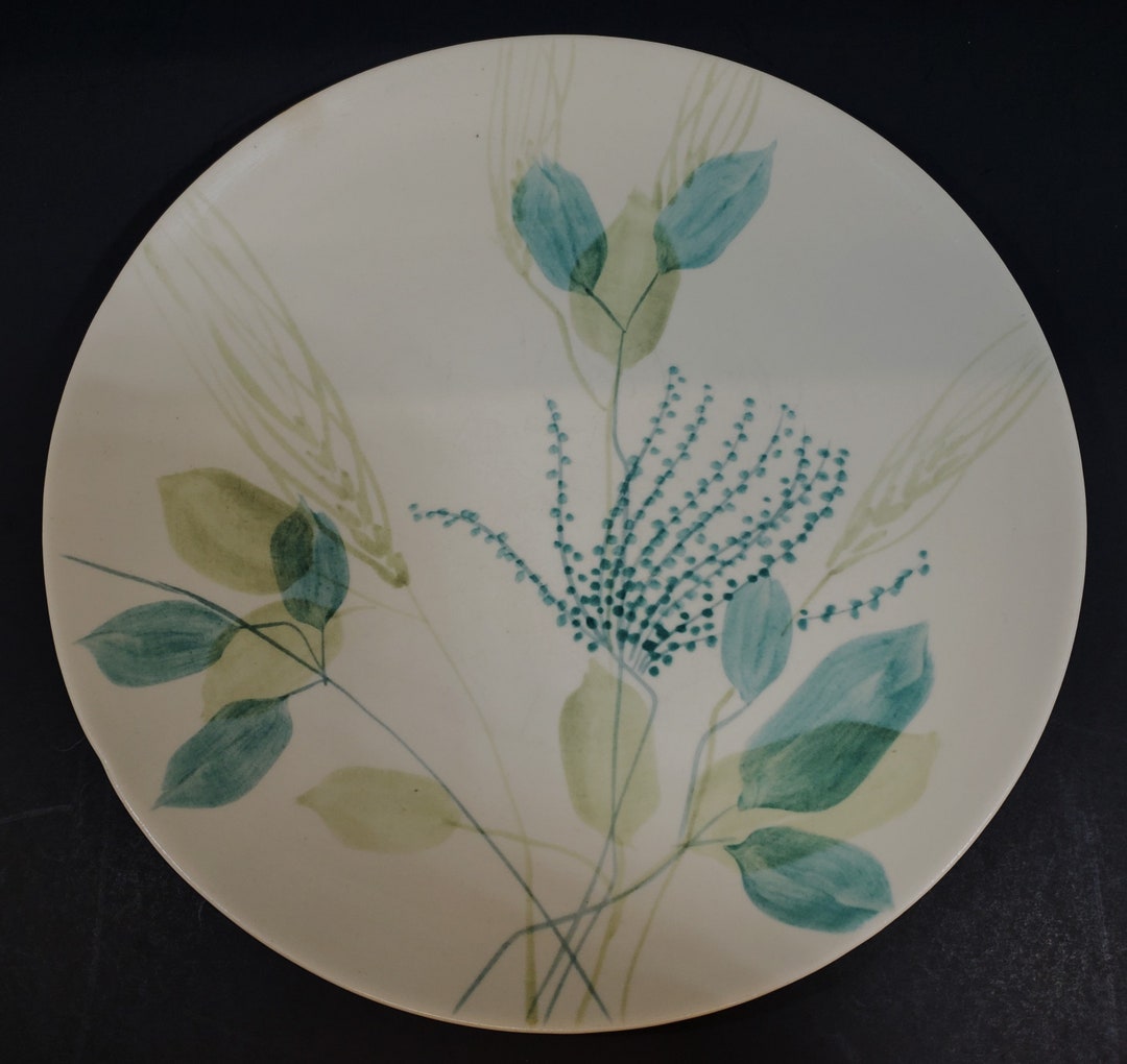 Red Wing Pottery Set of 10 1/4 MERRILEAF Pattern Hand Painted Dinner ...