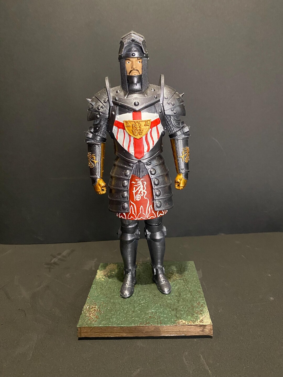 Paladin Statue – Inspired by Gothic 2 – Handcrafted Resin Figure With ...