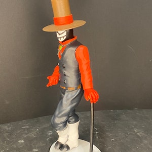 The Showman Mr Compress ( Atsuhiro Sako ) by My Hero Academia Statue ...
