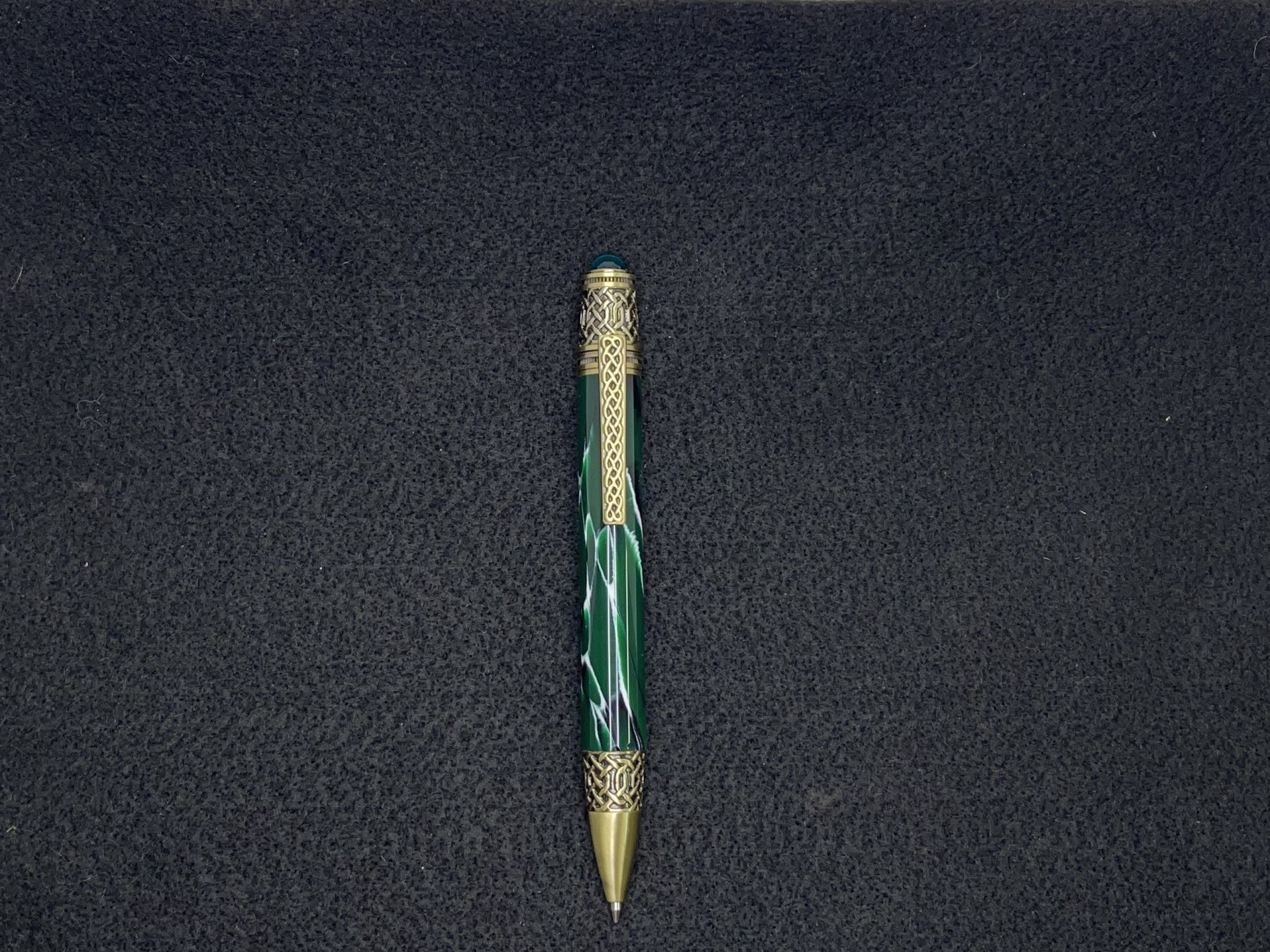 Celtic Twist Action Tintenstift - Etsy.de