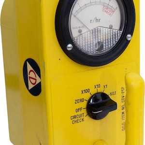 CDV-717 Gamma Radiation Detector – Cold War Era Civil Defense Geiger ...