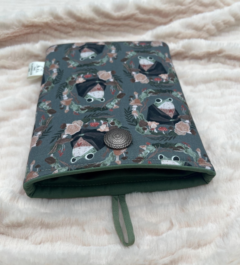 Cypress Frogs E-reader Padded Cover, Kindle, Kobo, iPad Mini Protector ...