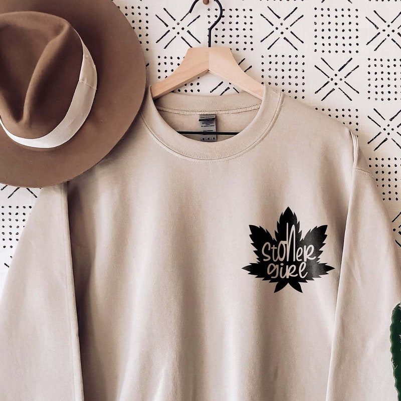 Stoner Girl - Etsy