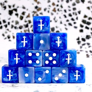 Premium Broken Sword Dice - Etsy