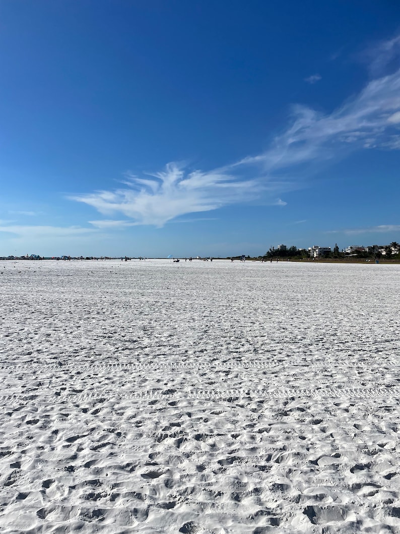Siesta Key Beach Sand: Natural Quartz for Art & Decor (16 Oz) - Etsy