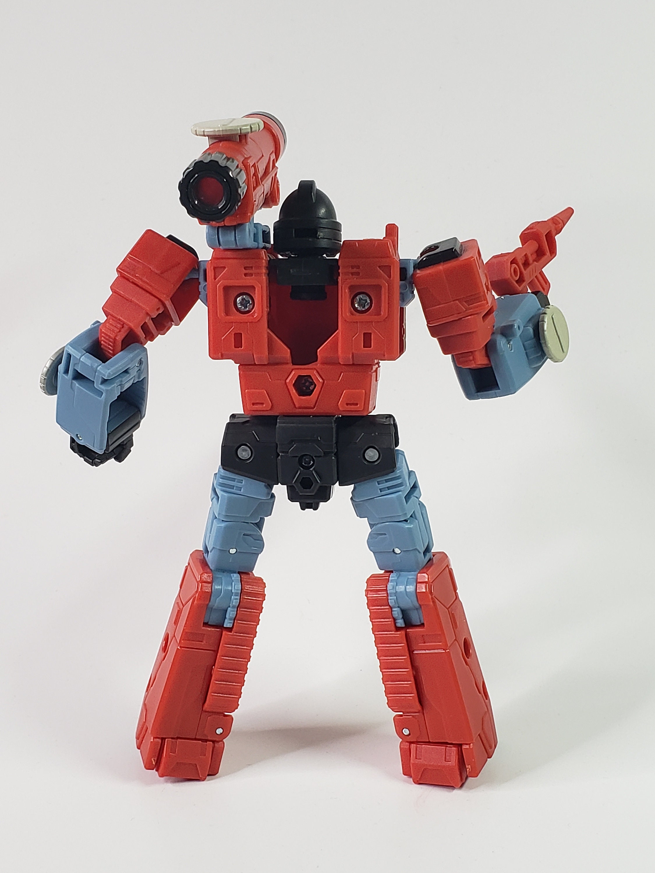 Fall Of Cybertron Perceptor