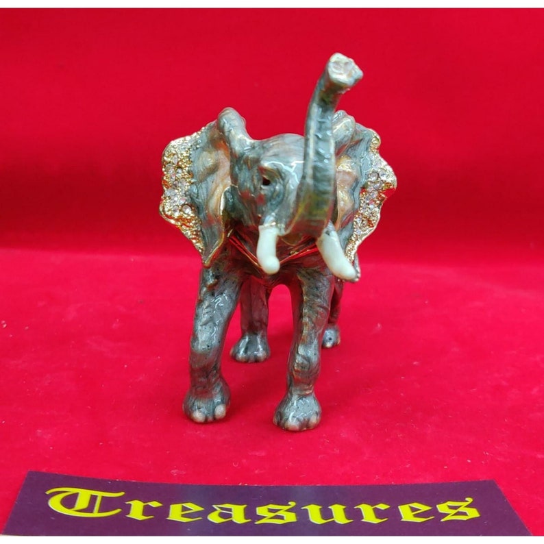 Silver Elephant Trinket Box With Mini Elephant Pendant in CZ - Etsy