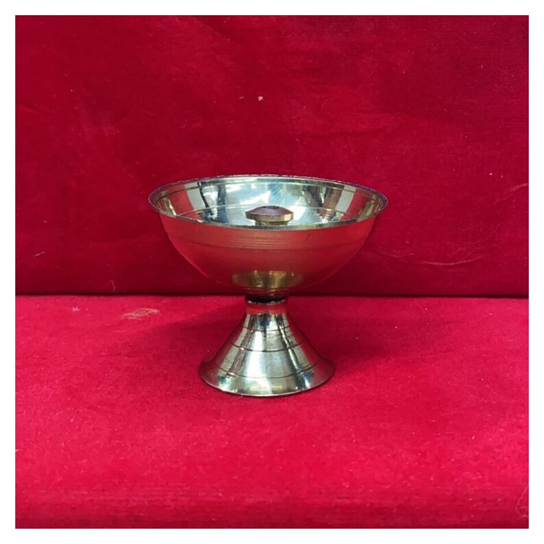 Traditional Brass Diya for Pooja Indian Dia Handcrafted Diya - Etsy