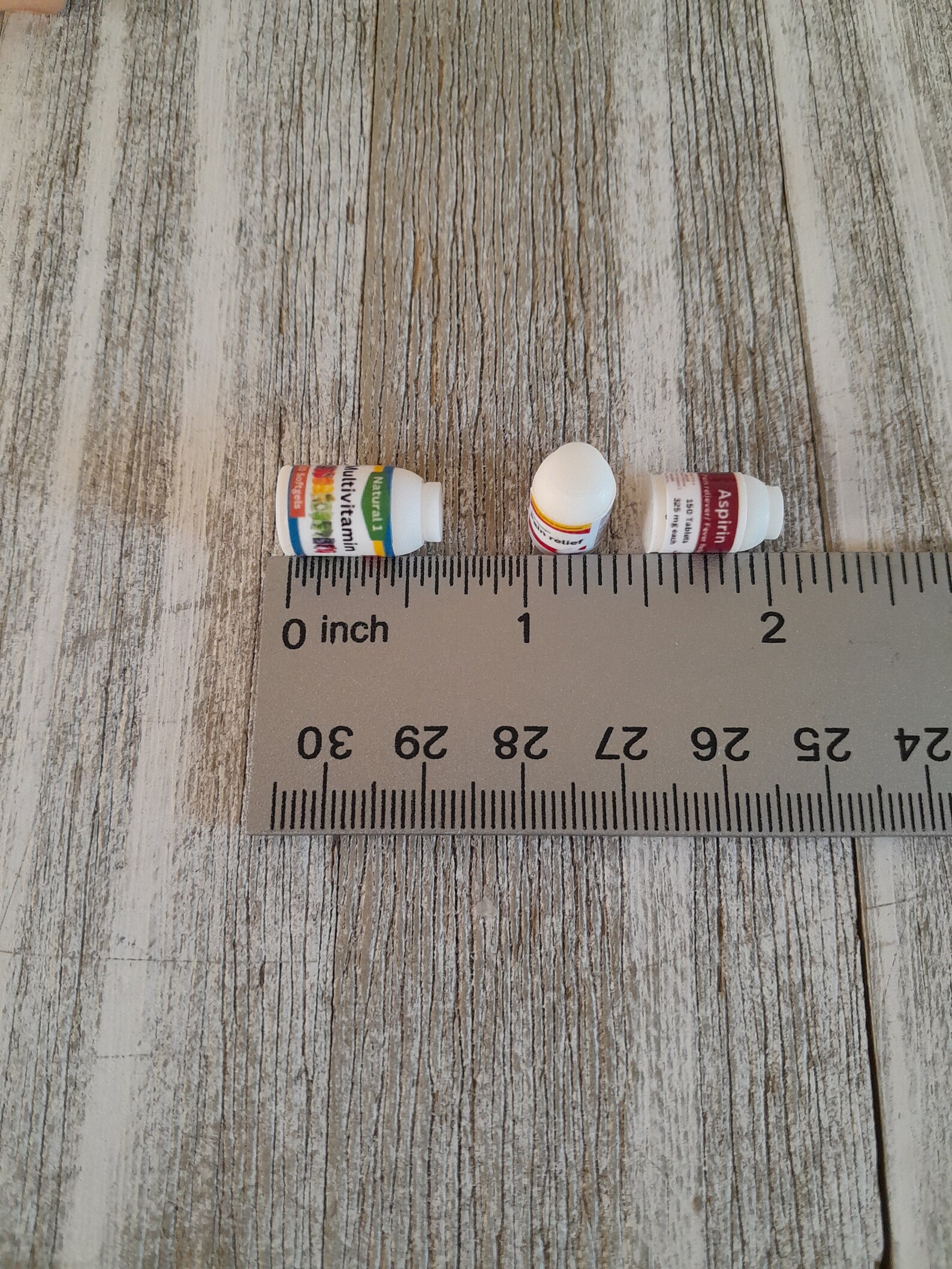 1/6 Scale Mini Multivitamins, Aspirin, Pain Relief Pills for Fashion ...