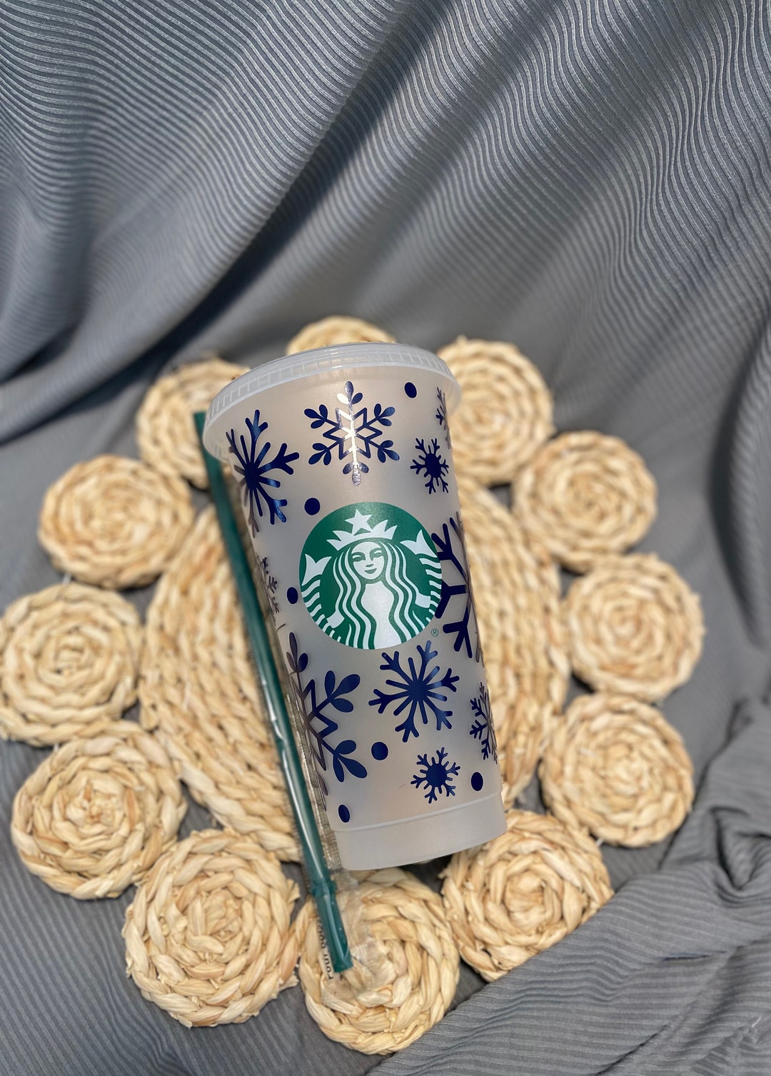 Winter Snowflake Tumbler| 24 Oz Cold Cup| Starbucks| Winter| Gift - Etsy