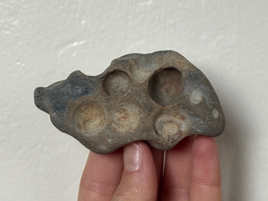 2 Oz Genuine HOLEY HOLED STONE Indent Dotted Sea Creviced Ocean Beach ...