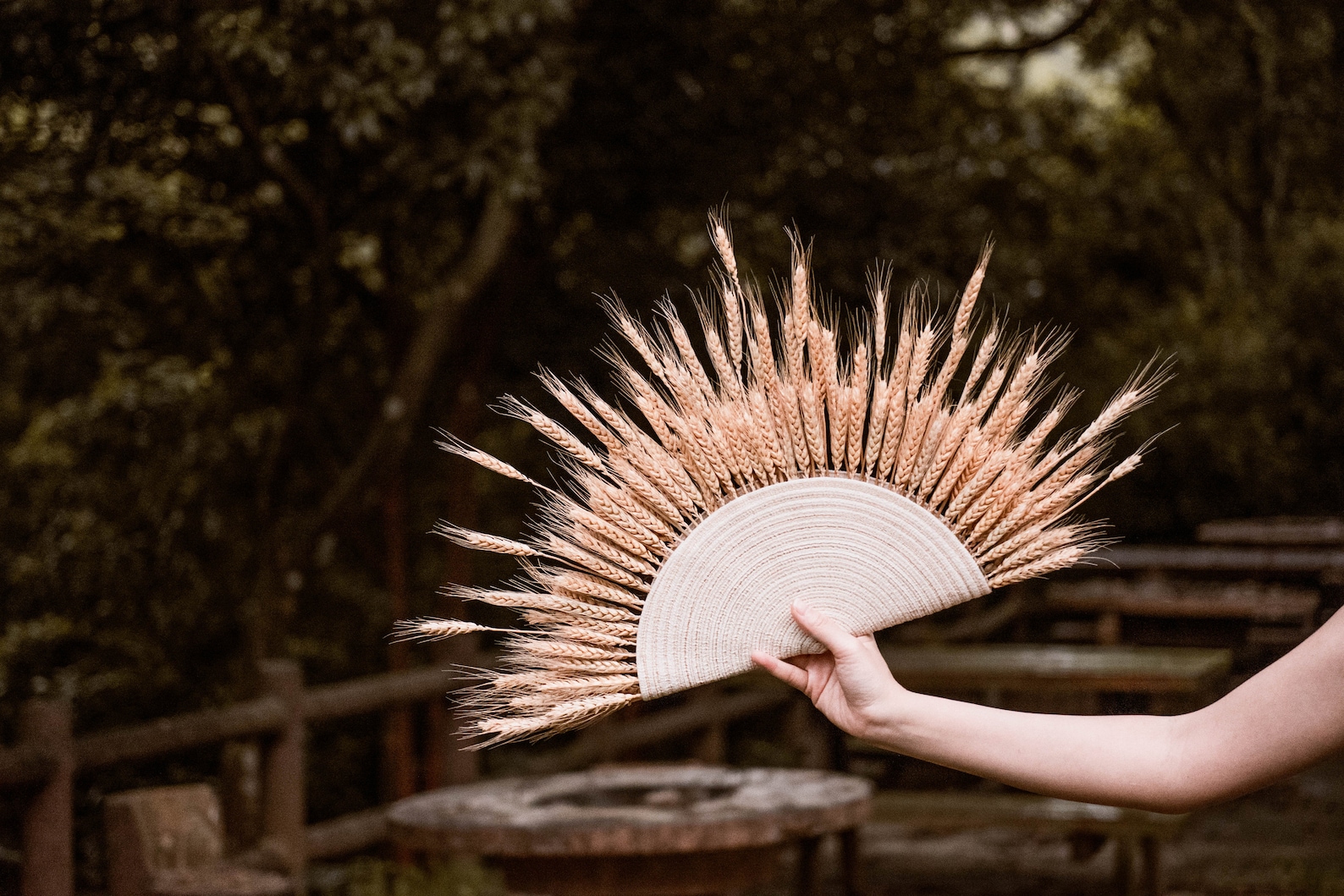 Boho Floral Fan / Dried Flower Woven Fan / Oriental Fan / - Etsy