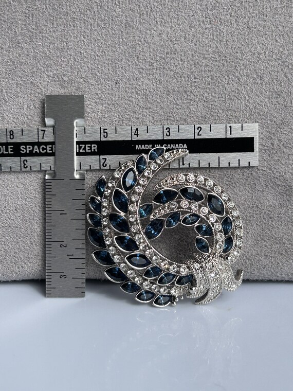 VINTAGE AVON 120th anniversary crystal Blue and Clear… - Gem