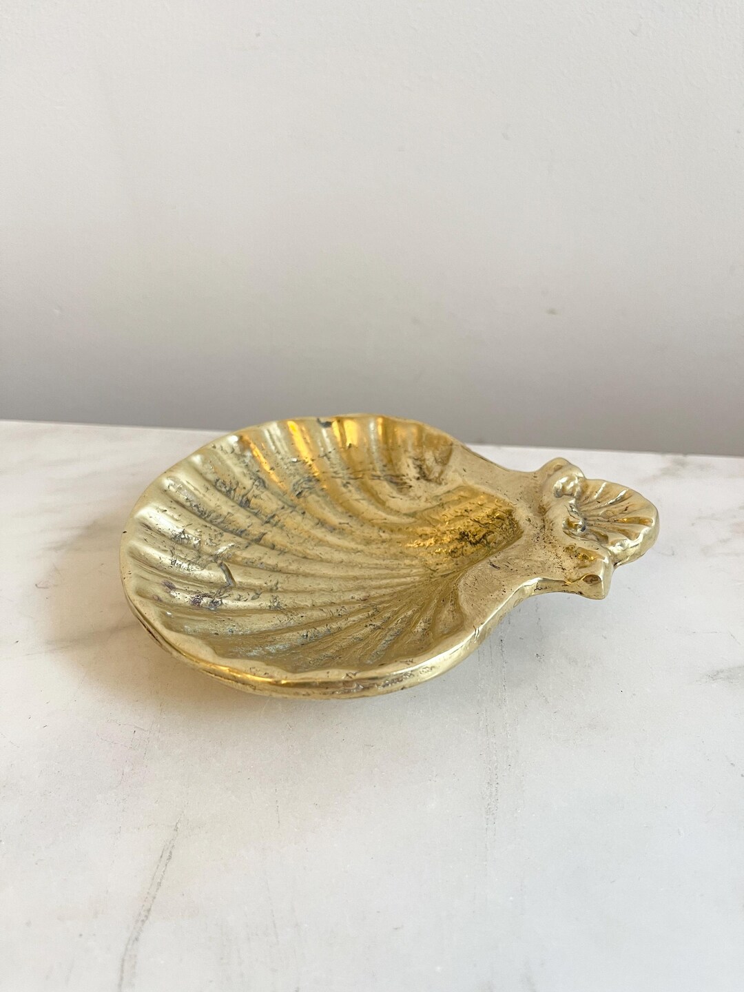 Vintage Gold Brass Shell Jewelry Holder Catch-all Trinket Dish - Etsy
