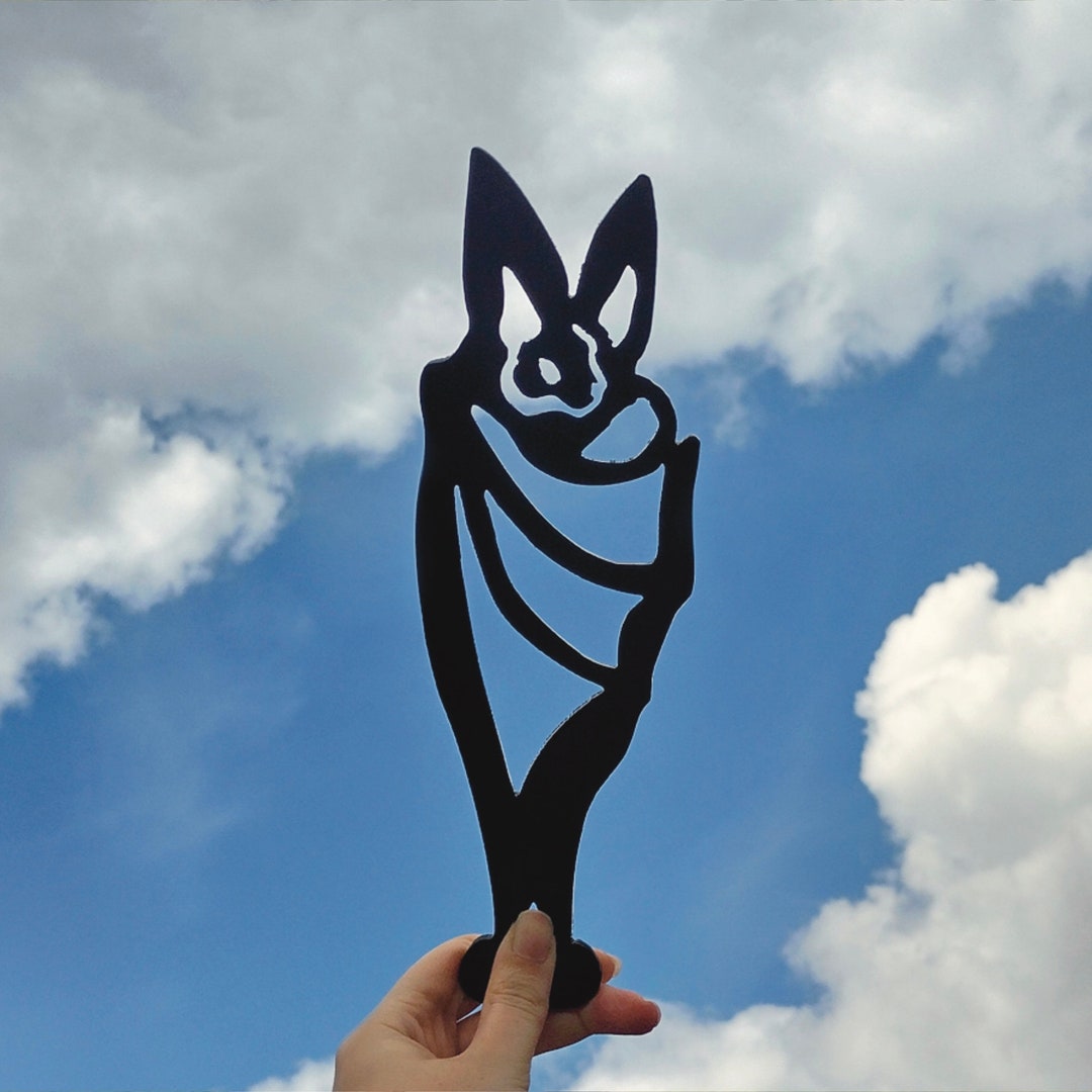 Metal Hanging Bat in Black / Metal Wall Art / Upside Down Bat Decor ...