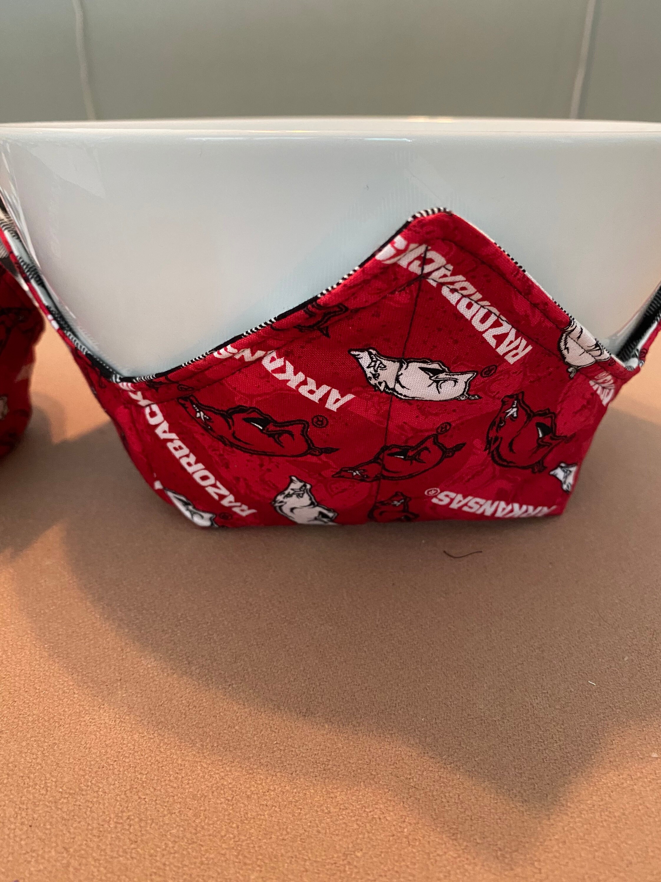 Its Razorback Time XL Razorback Reversible Microwave Bowl Cozy Set of 2 ...