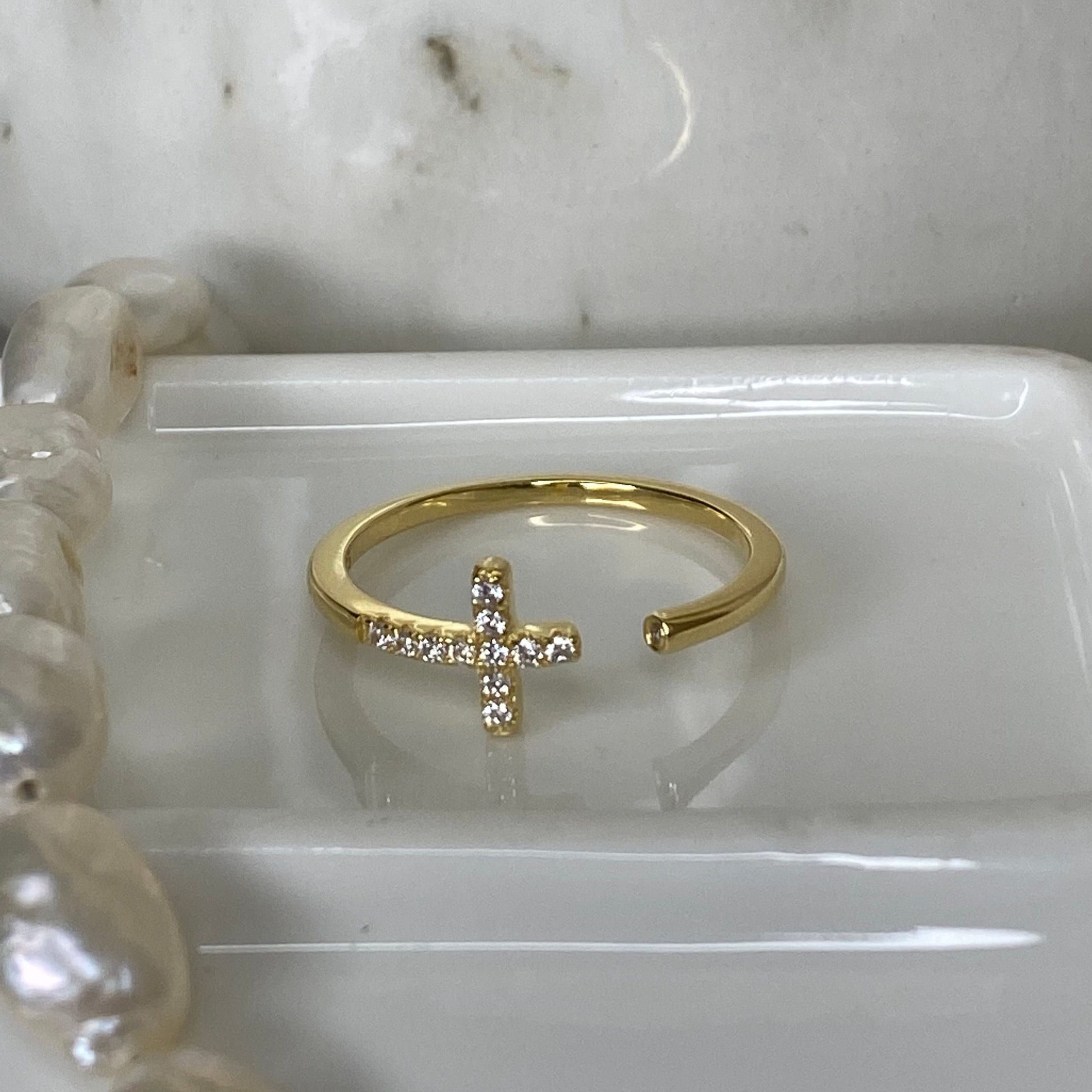 Cross purity ring store