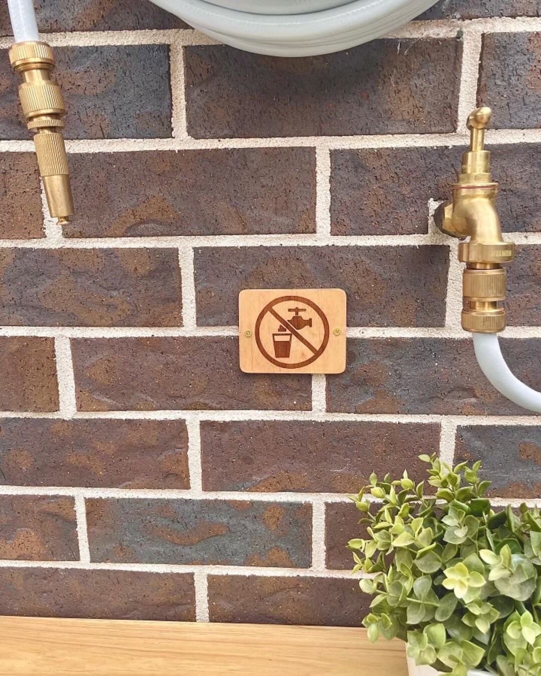 Outdoor Tank Water Sign Gorgeous Bit of Luxury for Your Outdoor Space ...