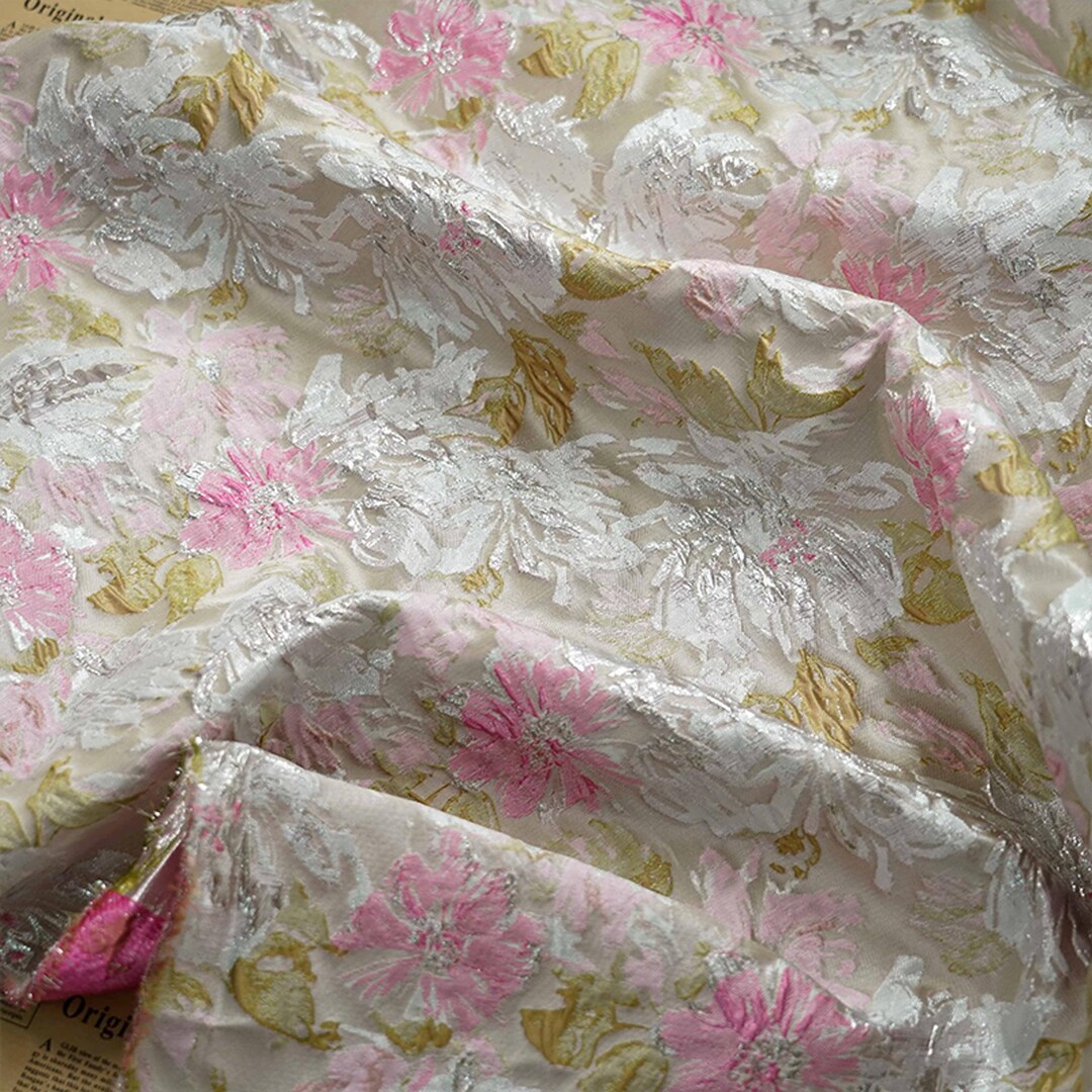 Vintage Gold Thread Woven Jacquard, 3D Gold Shimmering Embossed Fabric ...