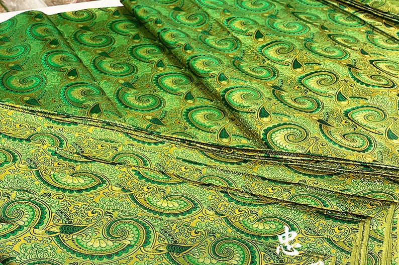 Golden Brown Color Vintage Palace Conch Pipa Flower Damask - Etsy