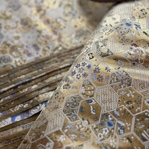 Nishijin Brocade Fabric: Japanese Weaving With Gold Thread (59"w) - Etsy