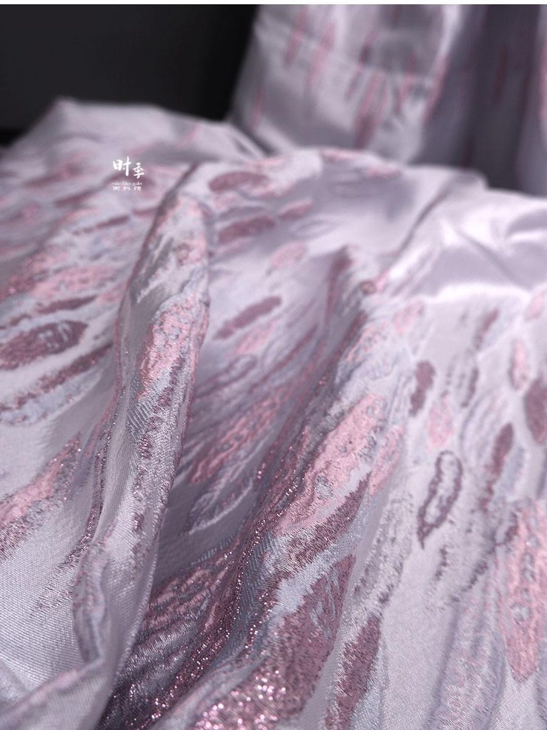 Irregular Gradient Feather Jacquard Fabric: 55"w Oil Painting Style - Etsy