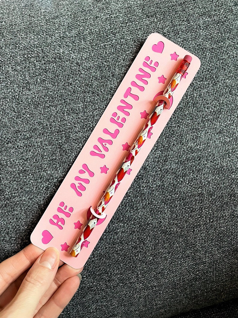 Pencil Holder Valentine Card. Classroom Swapping Cards. - Etsy