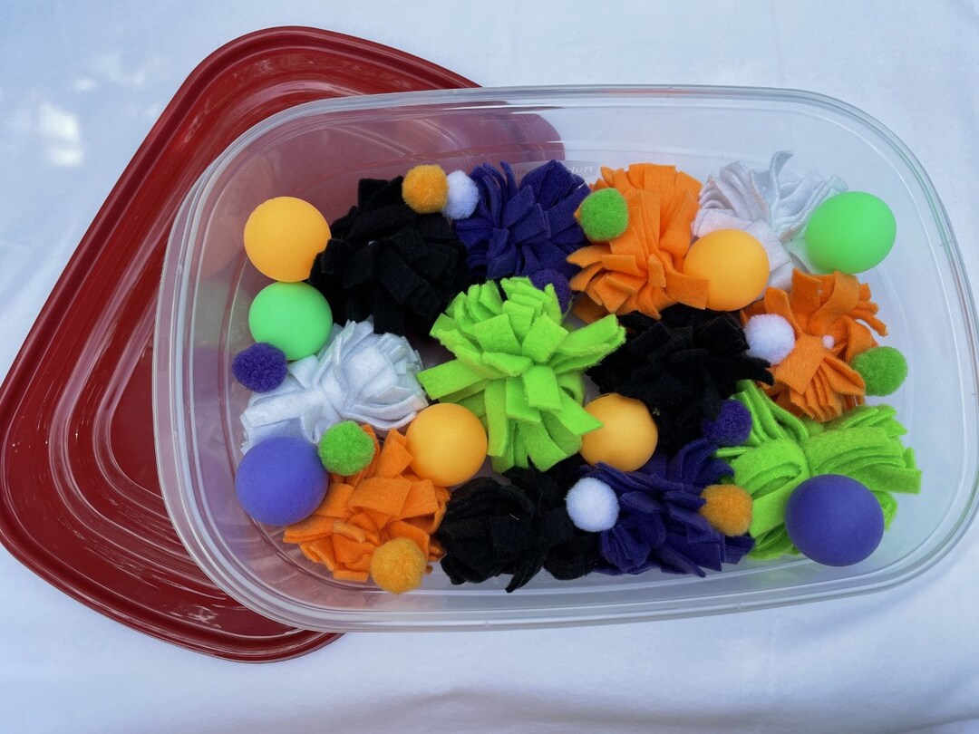 Halloween Igel Box Wühlen Fleece Pom Poms, Ping Pong Bälle Kleintier ...