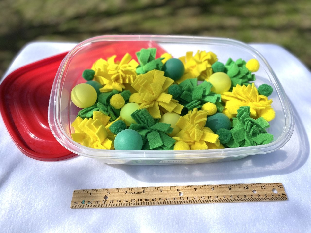 Green and Yellow Dig Box - Small Animal Toys Supplies - Hedgehog Mom ...