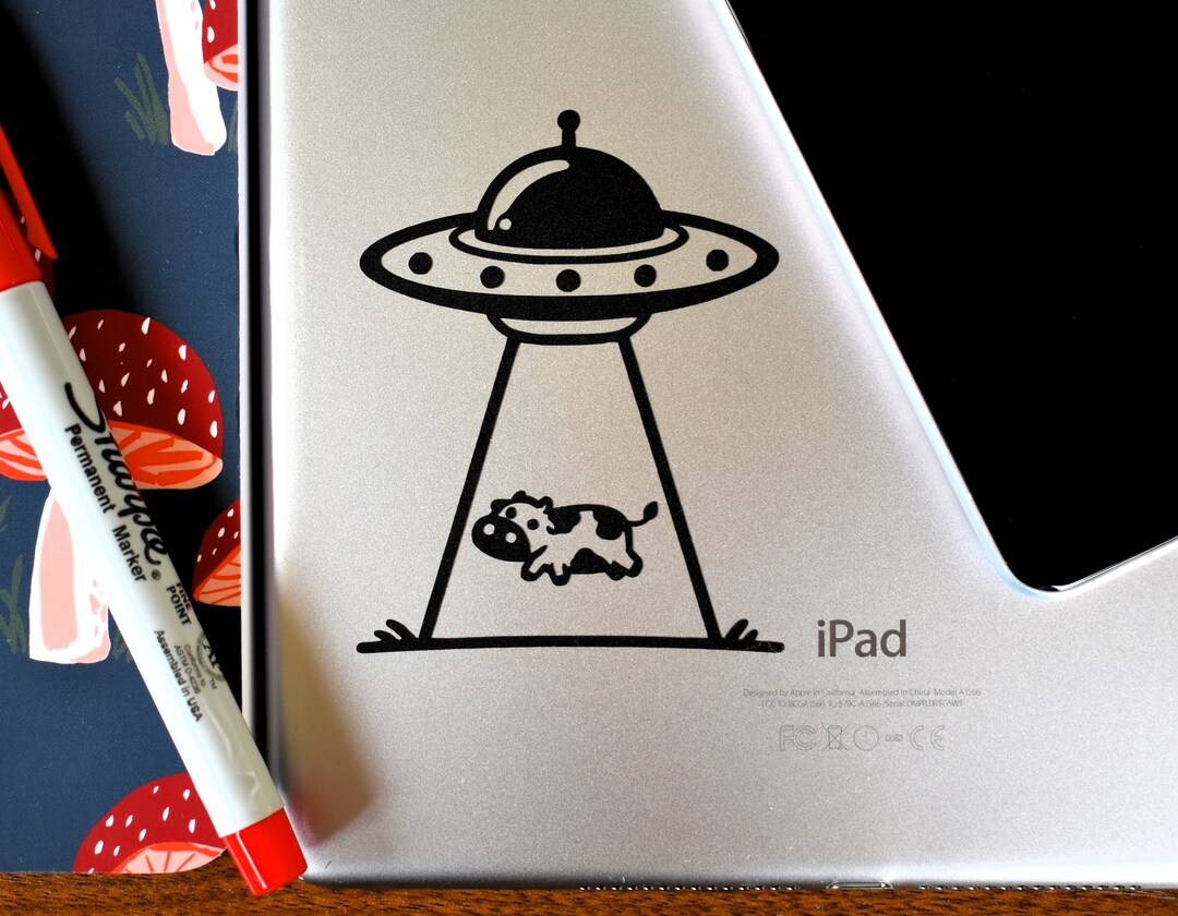 Cute Cow Abduction Vinyl Decal || Alien UFO UAP Sticker || Funny ...