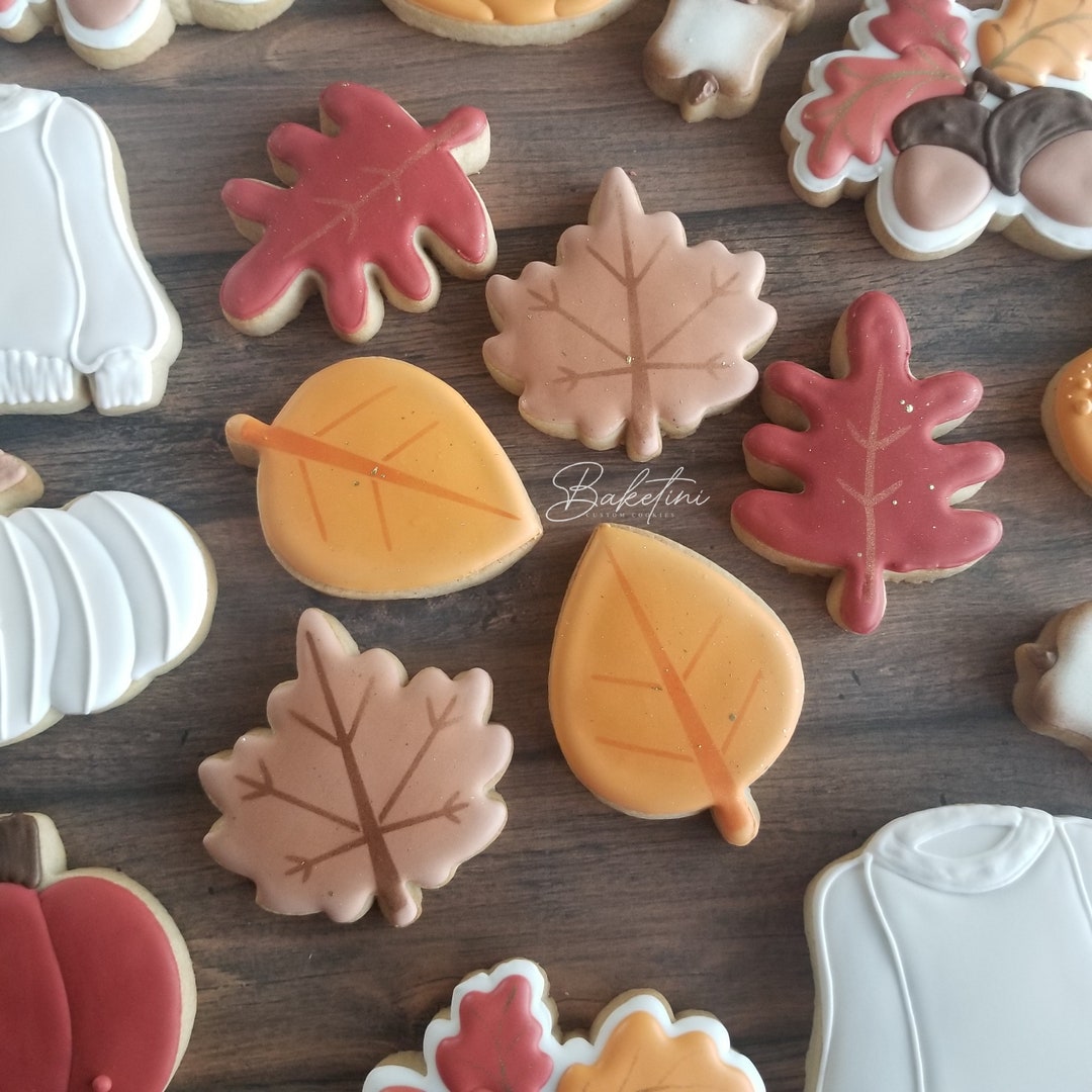 Autumn Leaves Cookies 1 Dozen Fall Leaves Thanksgiving Cookies Harvest ...