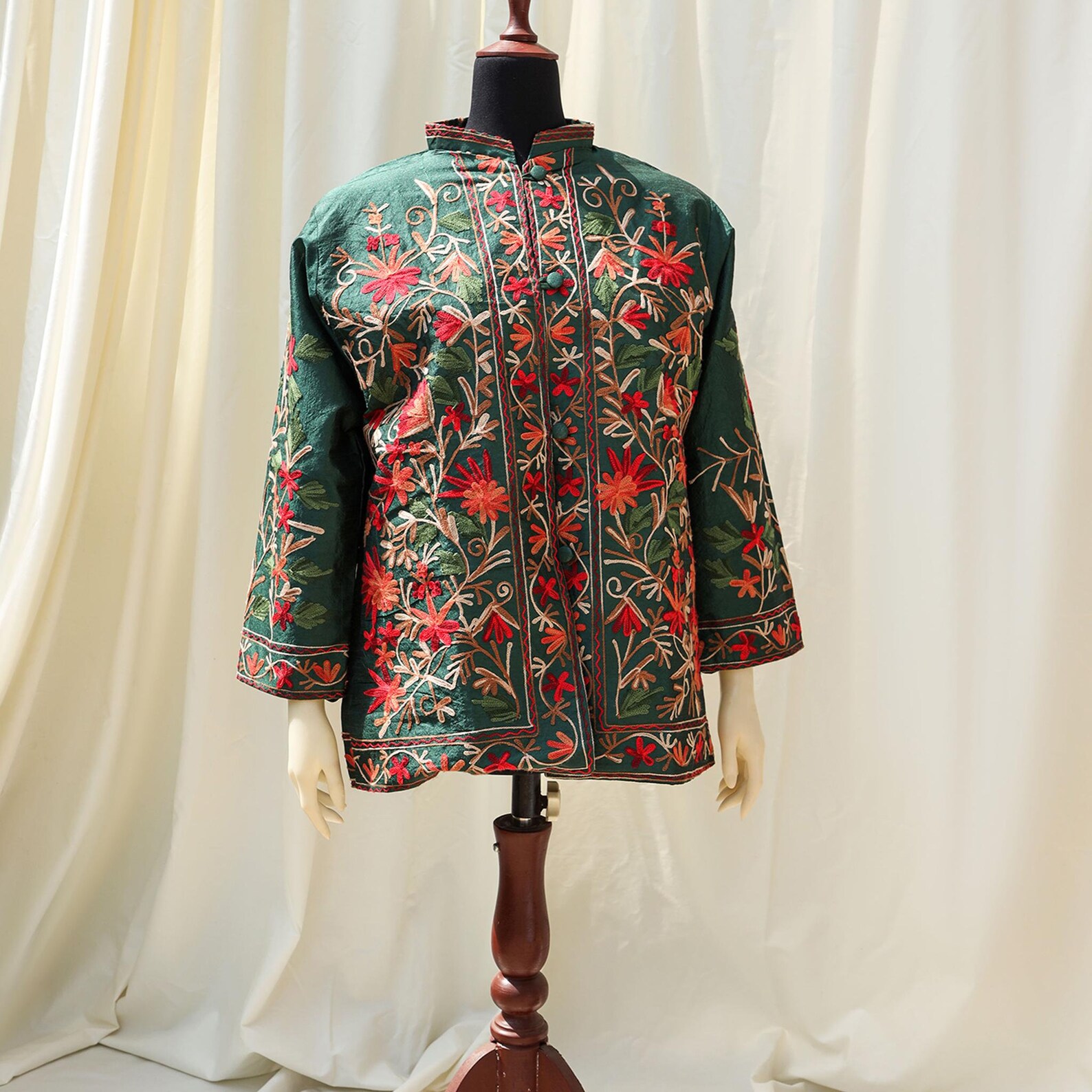 Green Floral Short Jacket Kashmiri, Embroidered Work on Raw Silk ...
