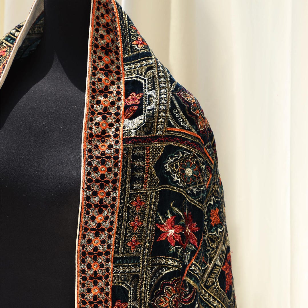 Bottle Green Velvet Embroidered Shawl Oversized Wedding Scarf, Pashmina ...