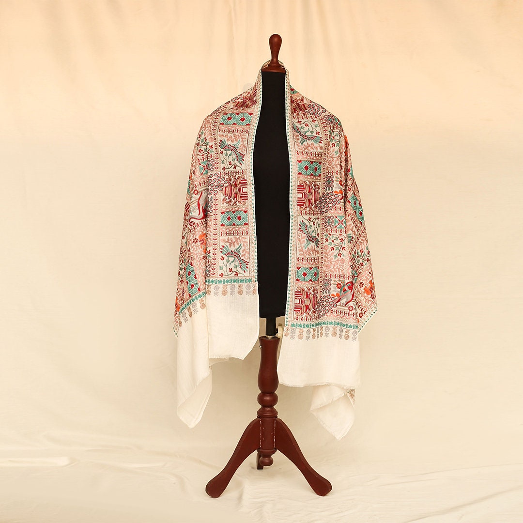 Soft Warm Wrap in Cream-white With Touch of Dull-pink and Turquoise ...