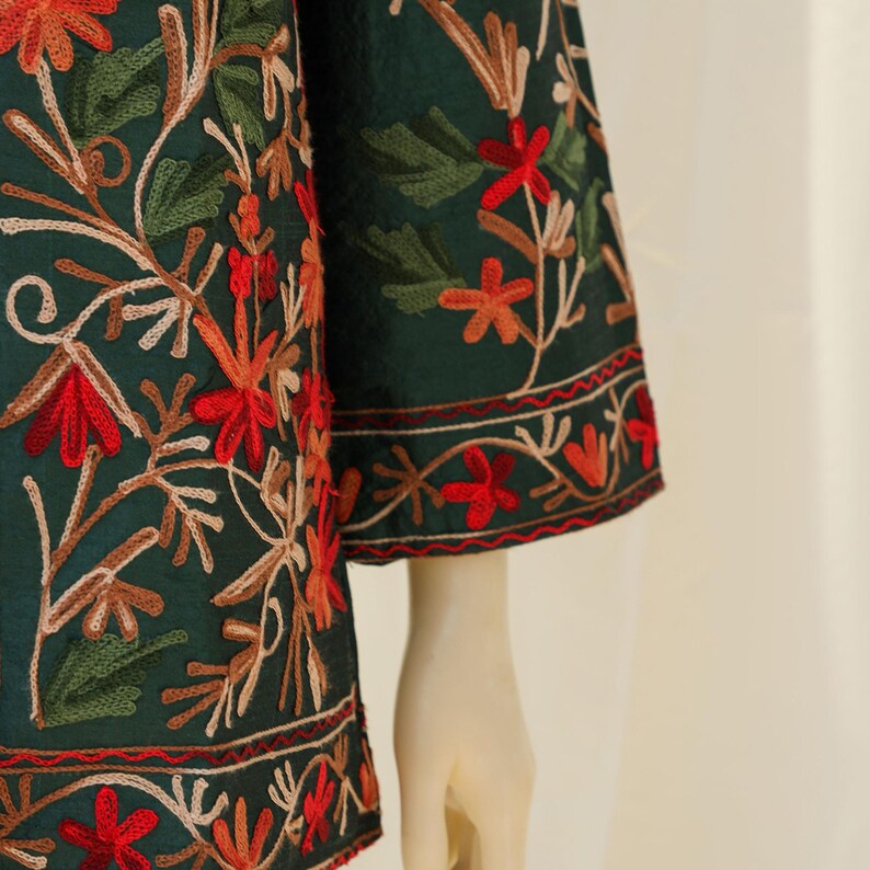 Green Floral Short Jacket Kashmiri, Embroidered Work on Raw Silk ...