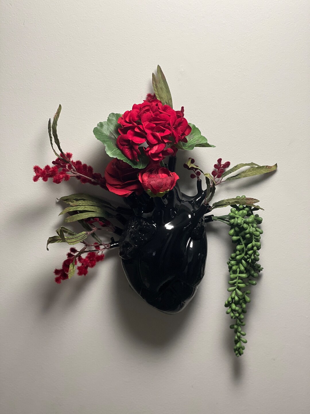 3D Printed Anatomical Heart Vase With Flowers - Etsy