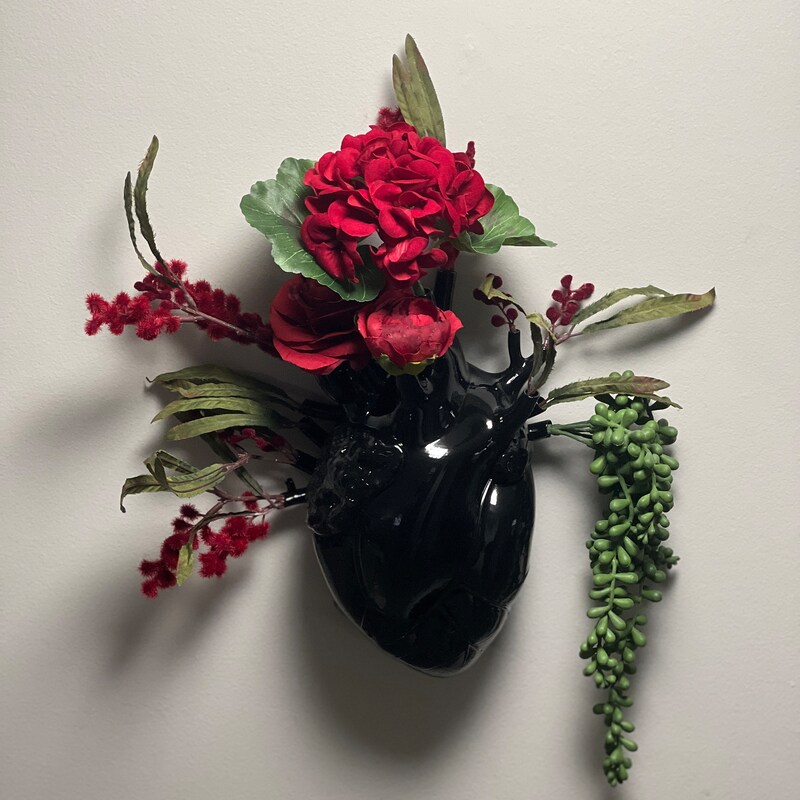 Anatomical Heart Vase - Etsy