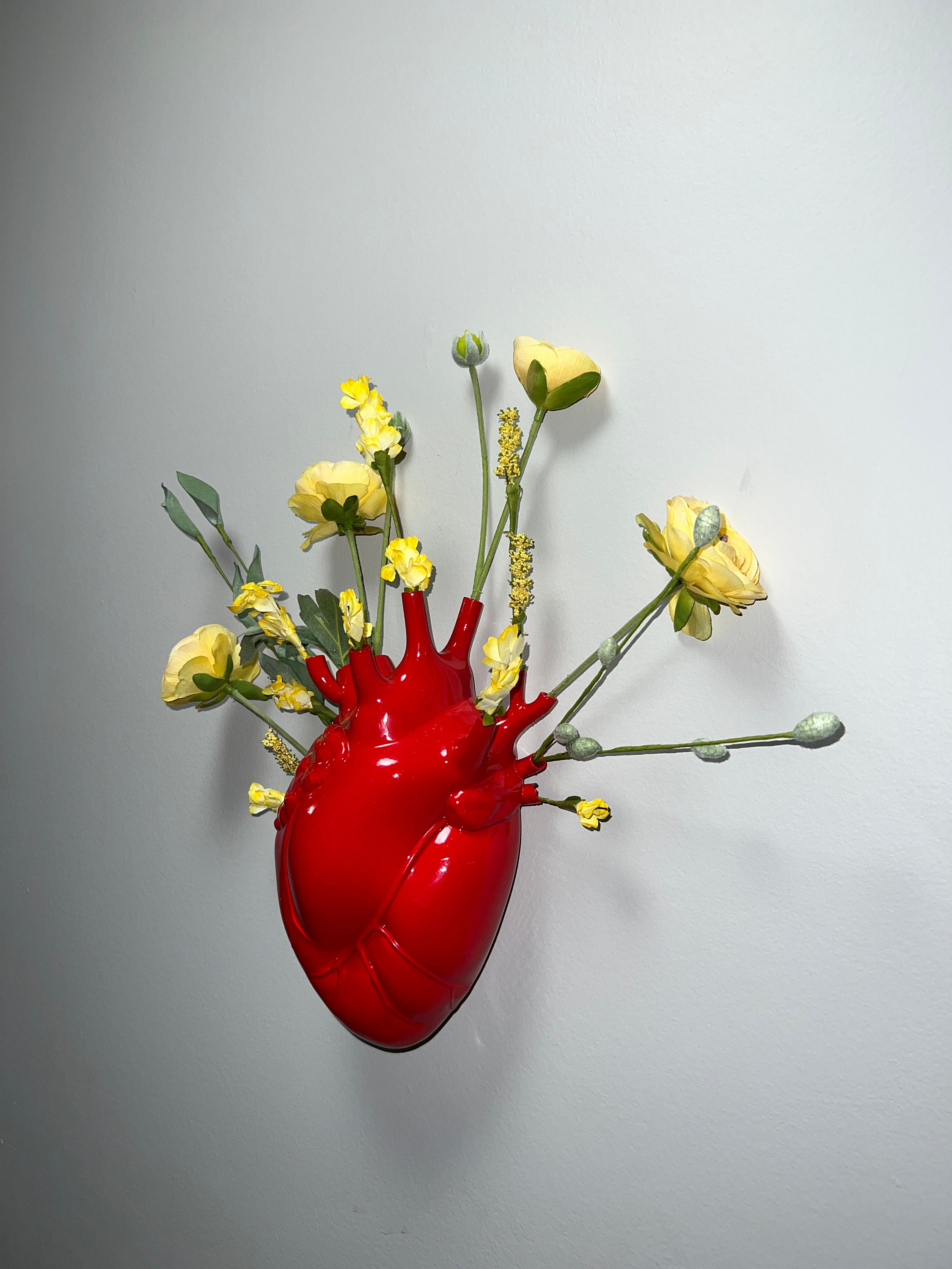 3D Printed Anatomical Heart Vase With Flowers - Etsy