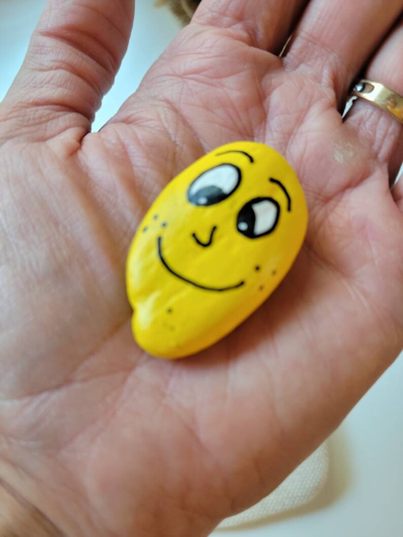 Hand Painted Rocks, Smiley Face Rocks Set of 2 - Etsy