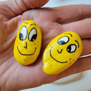 Hand Painted Rocks, Smiley Face Rocks Set of 2 - Etsy