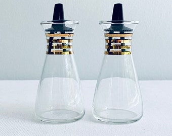 Pyrex Salt and Pepper Shakers | Etsy