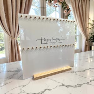 Chain Display Stand – 32 Hook Acrylic Display - Etsy