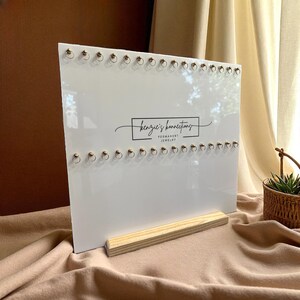 Chain Display Stand – 32 Hook Acrylic Display With Solid Wood Base ...