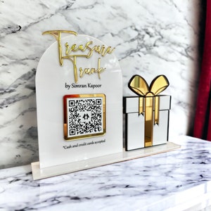 Single QR Code Custom Sign With Present Box, Gift Stores, Wrapping ...