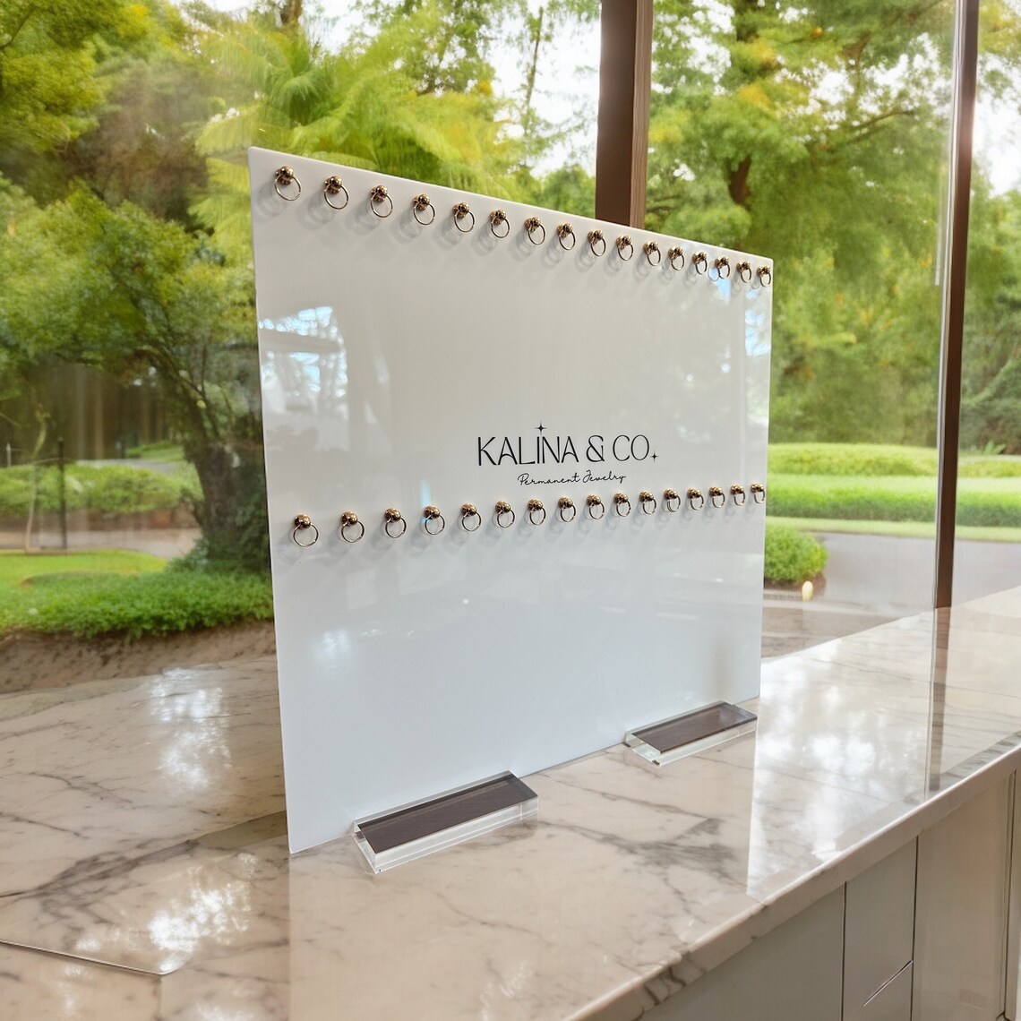 Chain Display Stand – 32 Hook Acrylic Display With Solid Wood Base ...