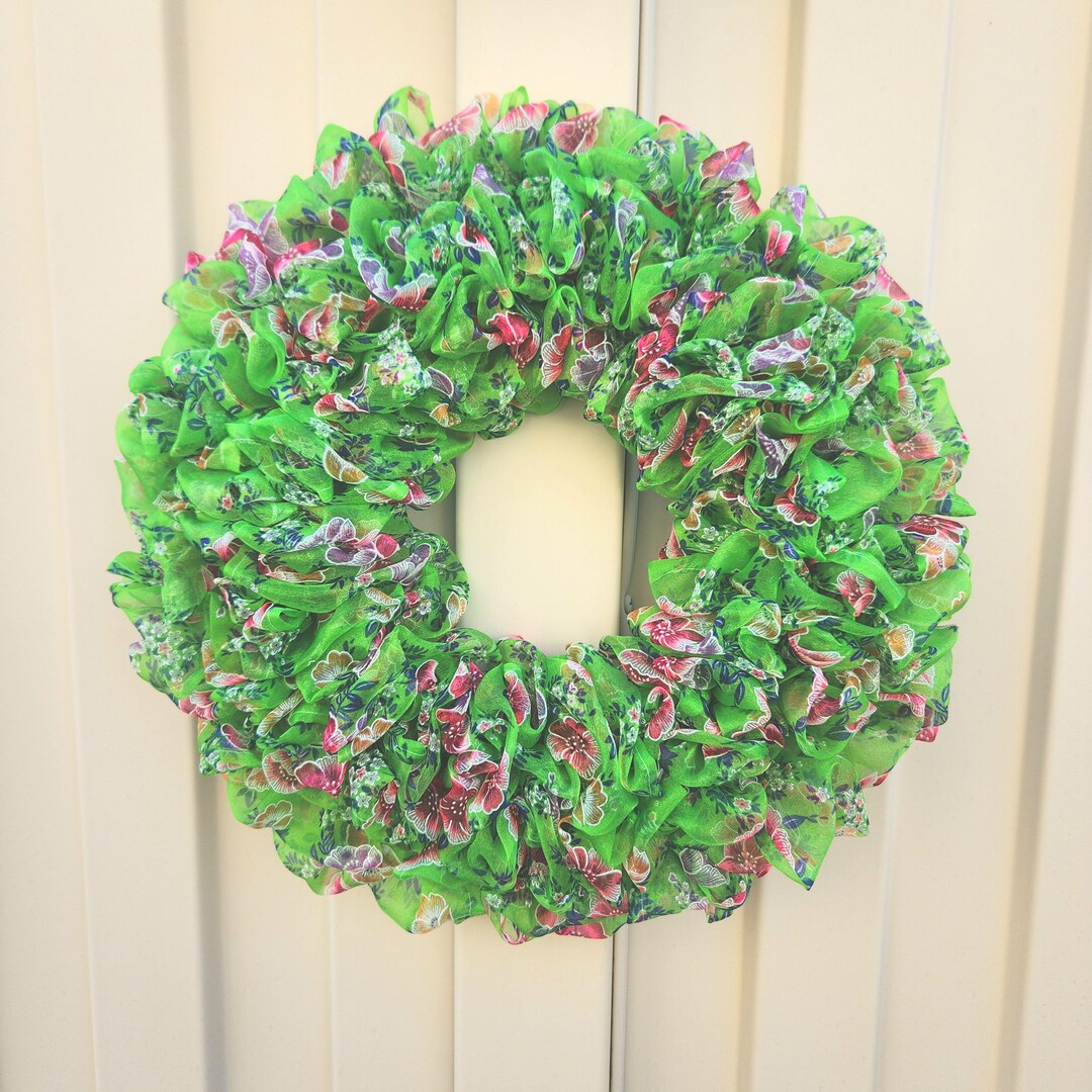 Liloos Sheer Wreath, Hmong Inspired Wreath, Burlap Style Wreath for ...
