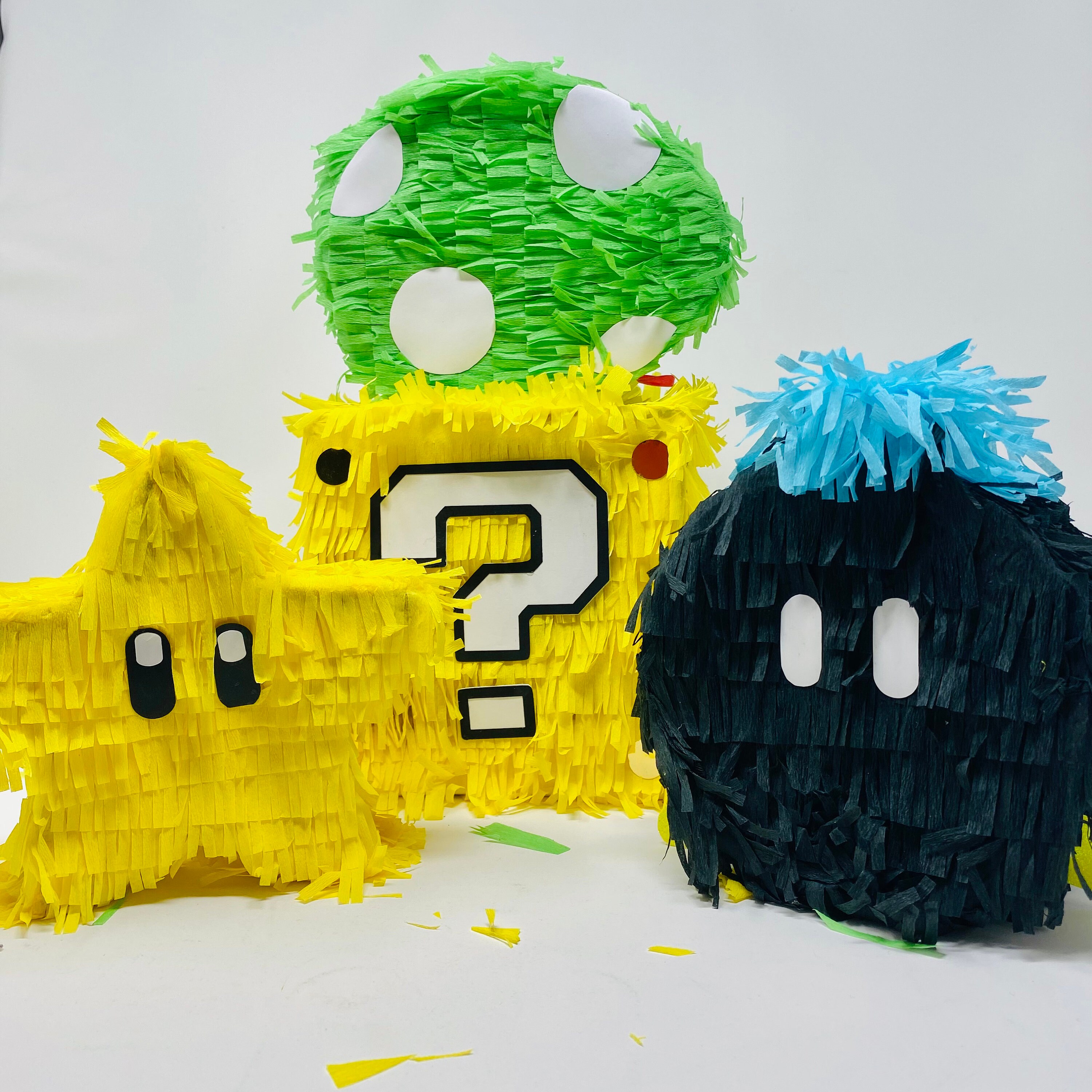 Super Mario Bros Mini Piñatas Yoshi Egg Star Power up - Etsy UK