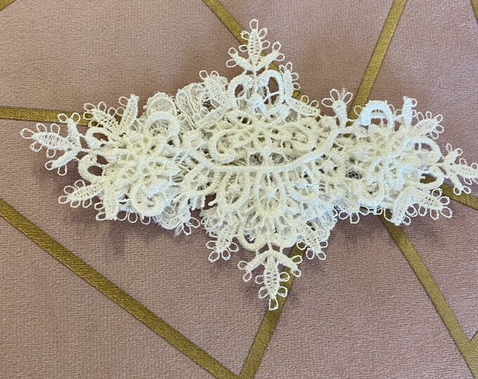 Boho Bustle Pin, Train Pin, Wedding Dress Pin, Wedding Train Brooch - Etsy