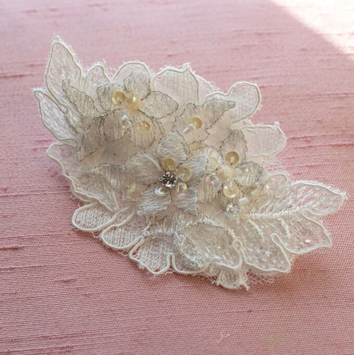Boho Bustle Pin, Train Pin, Wedding Dress Pin, Wedding Train Brooch - Etsy