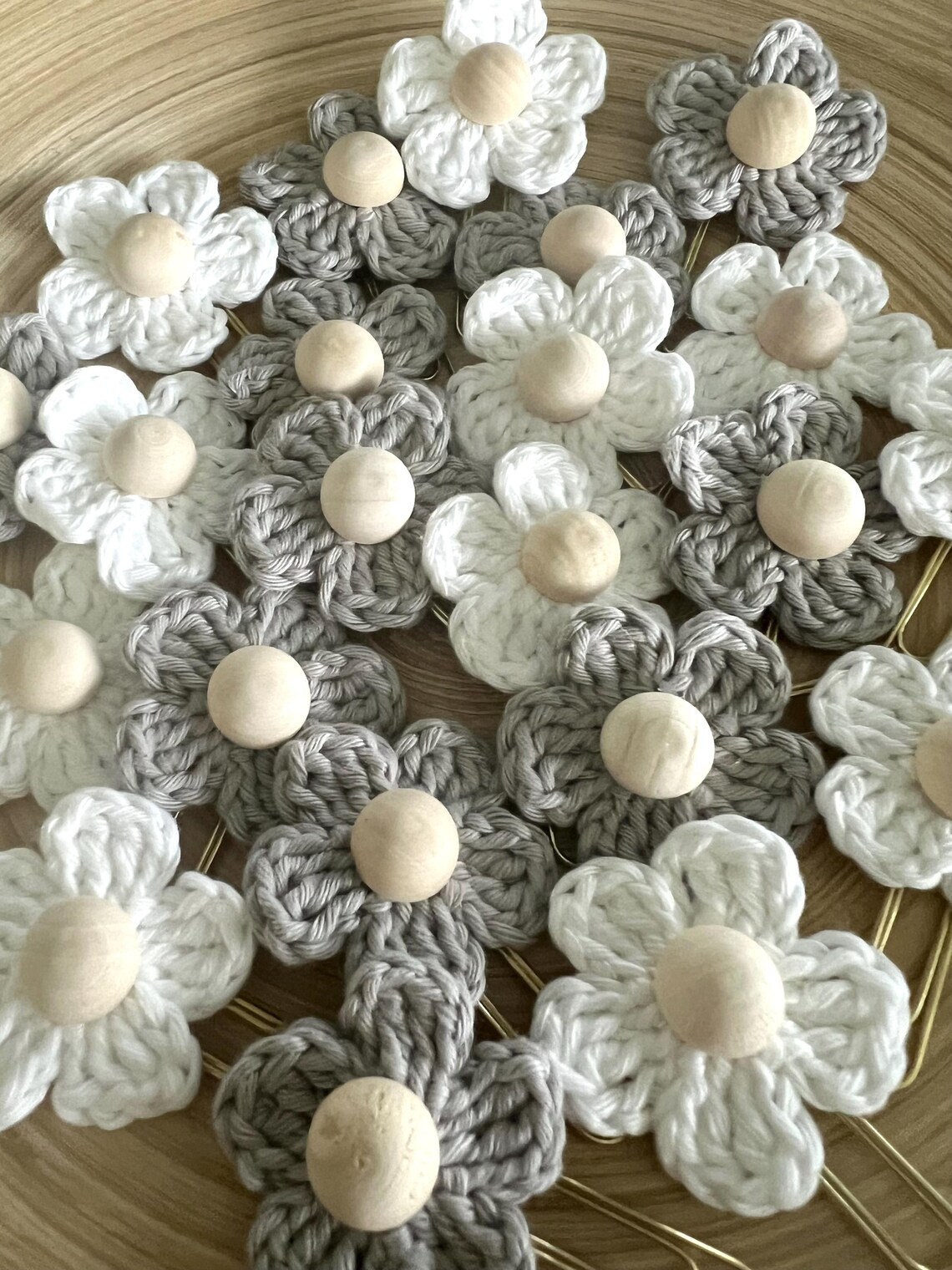 Handmade Crochet Flower Bookmark Paperclip: Book Lover Gift - Etsy